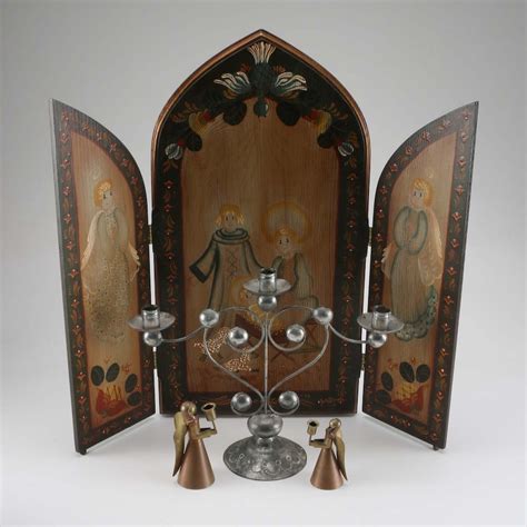 Holiday Decor Assortment Ebth Holiday Decor Assortment Ebth