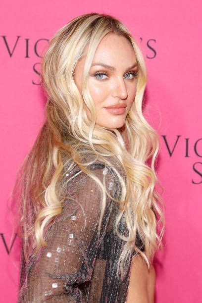 Pin By John On Candice Swanepoel Victoria Secret Fashion Show