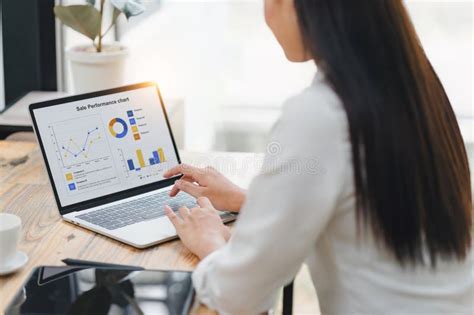 Professional Data Analyst Using Data Visualizations Dashboard On