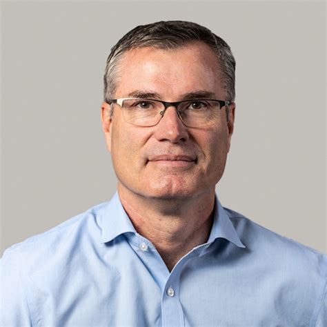 Daniel Campbell Linkedin Twitter