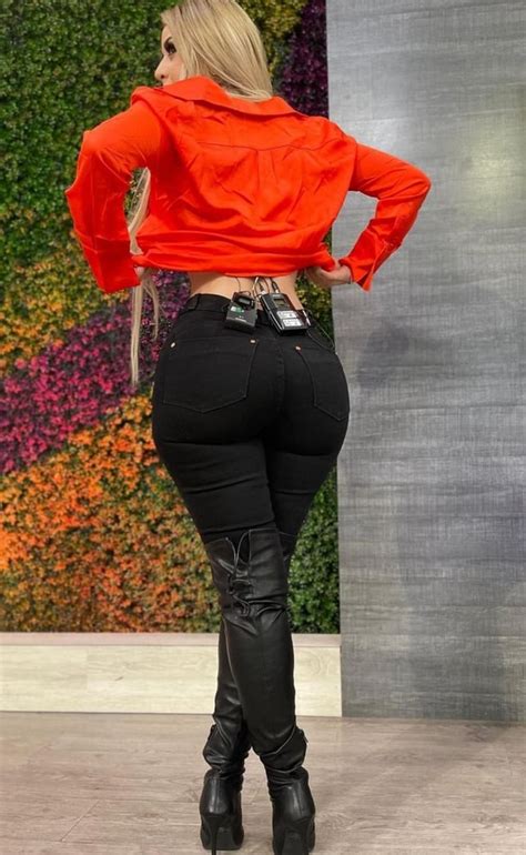 Jennifer Hernandez Rrealcentaurgirls