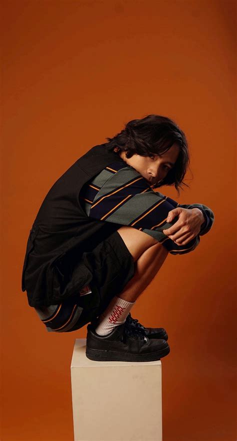 Thịnh Suy Chính Thức Ra Mắt Ep đầu Tay Cùng Mv Tình Yêu Xanh Lá