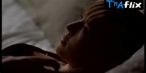 Sarah Stouffer Breasts Scene In Bloomington