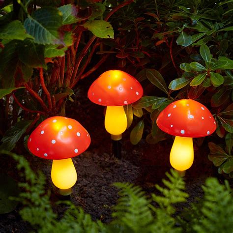 Lights4fun Inc Set Of 3 Red Solar Powered Mushroom Toadstool Led Outd