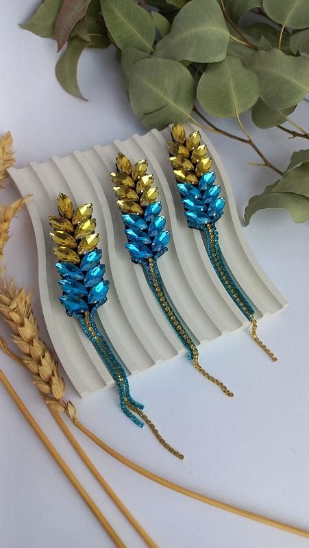 Брошкаколосок — ціна 320 грн у каталозі Брошки Купити аксесуари за доступною ціною на Шафі