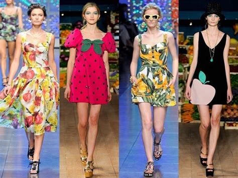 Im In Love With The Latest Fashion Trend Fruits Fruit Prints Are Set