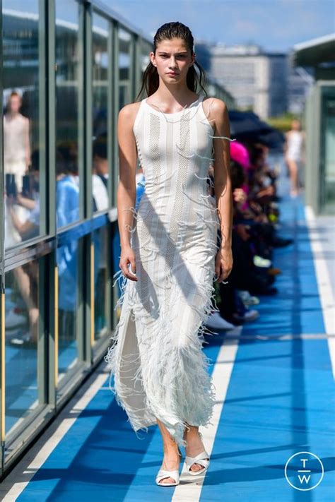 Fashion Model Marija Cavic And Their Looks