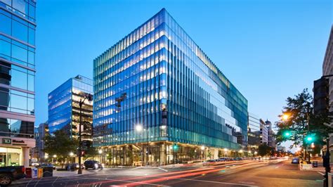 Sky Bridges Criss Cross Shops Midtown Center In Washington Dc