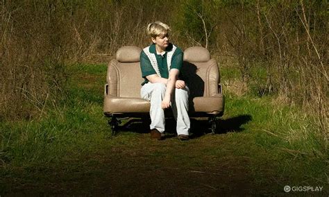 Sensasi Indie Pop Sid Dorey Kembali Dengan Ep Kedua Middle Seat