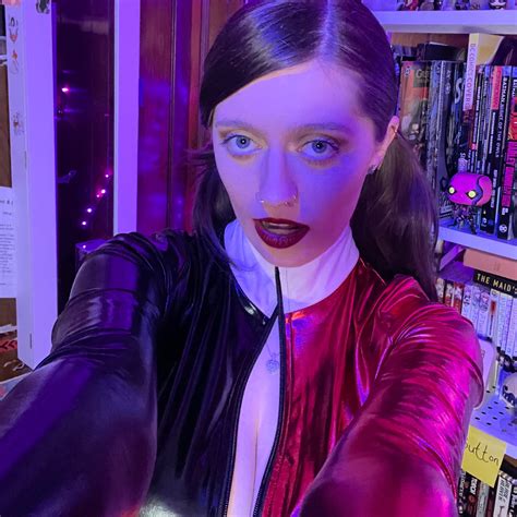 Dawns Labyrinths Profile Vids Pics And More Manyvids Manyvids