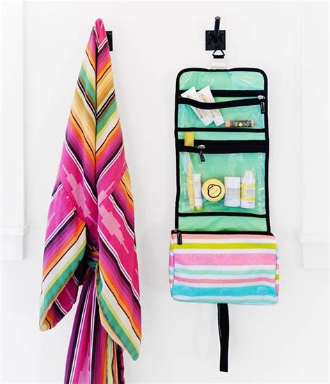 Beauty Burrito Off Tropic Hanging Toiletry Bag