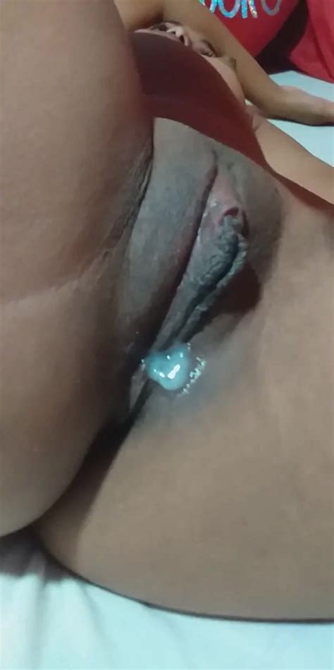 섹스 후 보지가 뚝뚝 떨어지는 걸레 같은 아내 Cnn Amador