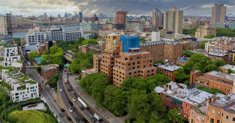 Brooklyn Bridge Park Pier 6 Beach Volleyball Courts Pl