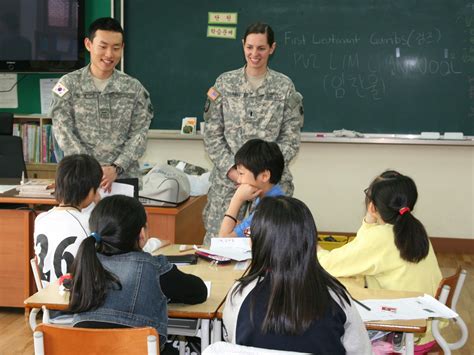 Eighth Army Soldiers Teach English To Students Article The United