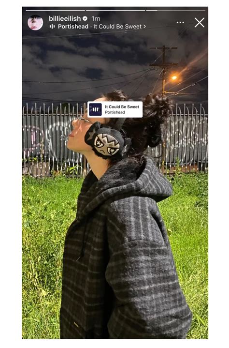 Billie Eilish Undergoes Major Hair Transformation Heres Eyntk