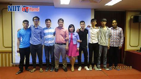 Lớp Java Web 40 Bảo Vệ đồ án Cuối Khoá