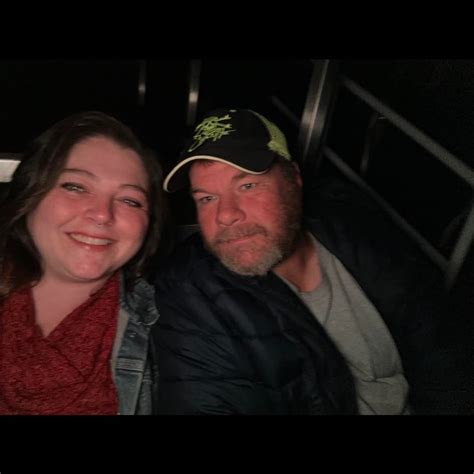 Wayne N Leslie Barber