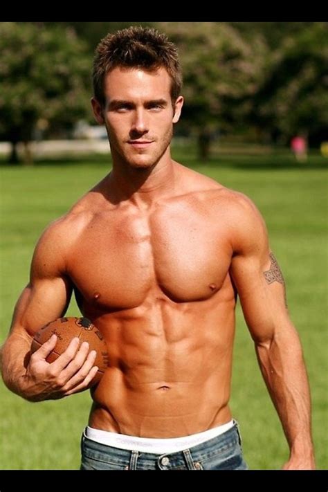 Sports Hunk Wallpaper