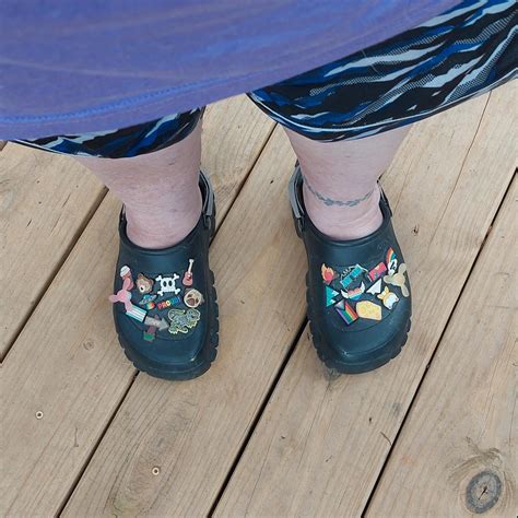 All The Jibbits R Crocs