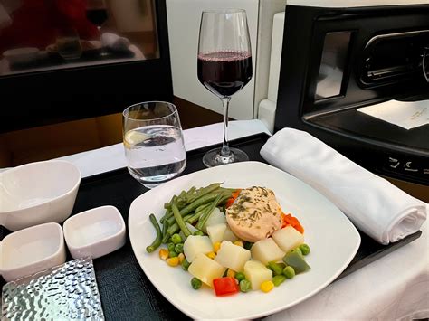 Flight Review Etihad Boeing 787 In Business Class From Abu Dhabi To