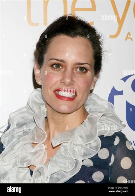 Dec 09 2007 Hollywood California Usa Actress Ione Skye Arrives