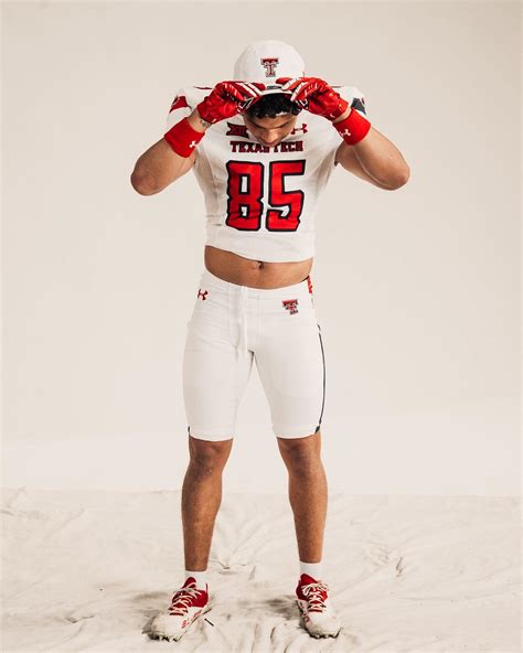 Aiden Meeks Aidenmeeks1 • Instagram Photos And Videos