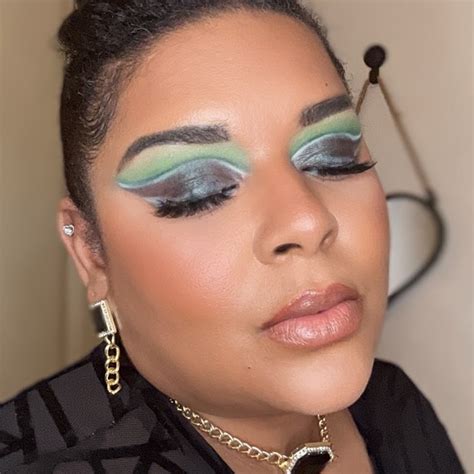 Eva Martinez Youtube