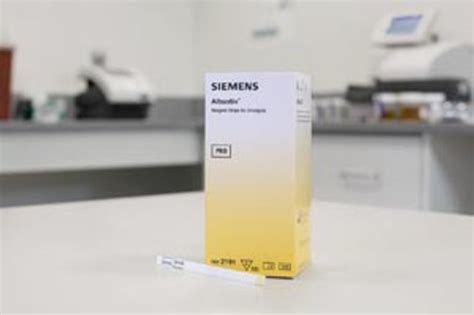 Siemens Albustix® Reagent Strips 100 Per Bottle