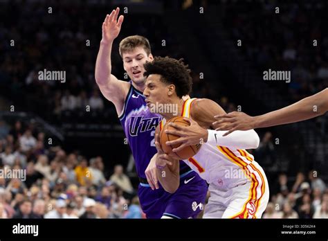 Utah Jazz Center Kyle Filipowski Left Defends Against Atlanta Hawks