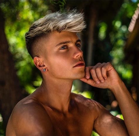 Gorgousguys On Tumblr