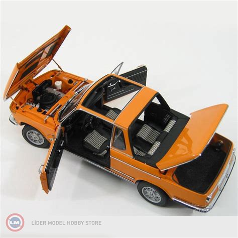 Autoart 1 18 1974 Bmw 2002 E10 Baur Semi Cabriolet 14 815 30 Tl 14 815 30 Tl