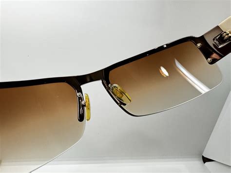 Yahooオークション 美品 Gucci グッチ Gg1823s Blk5u 70 14 115 Gg