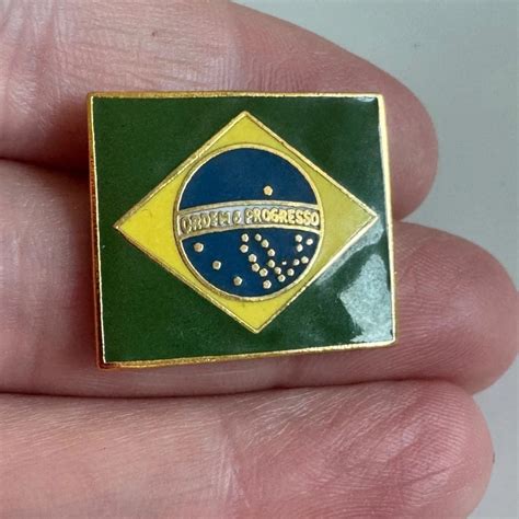 Vintage Brazil Flag Enamel Lapel Pin Ordem Progresso Brazilian Nos