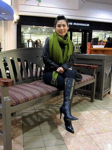 Ysavè In Jeans And Boots Pantyhose Fashion Mia Boots High Boots Outfit