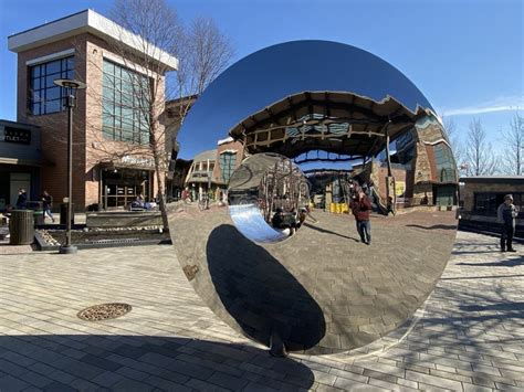 Interesting Round Object At A Shopping Mall In Maryland Editorial Photo Image Of Architecture