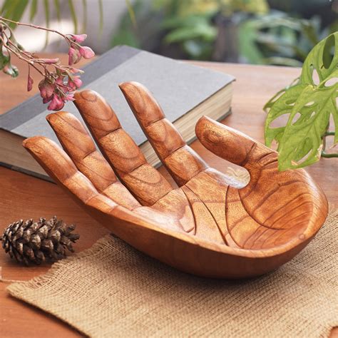 Carving A Hand In Wood Wood Carving Gouge Set