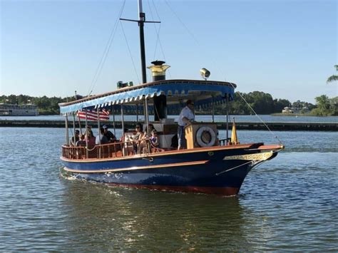 Your Guide To Traveling Around Walt Disney World • Disney Tips