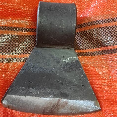 خرید و قیمت تبر دست ساز سنگین از غرفه ابزار یراقی تیلار