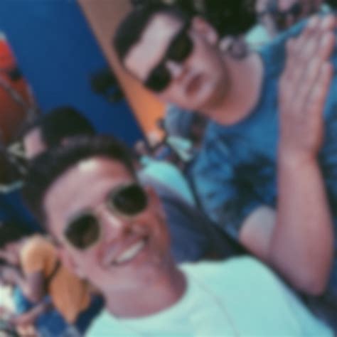 Stream Damian And Jerry Music Listen To Songs Albums Playlists For