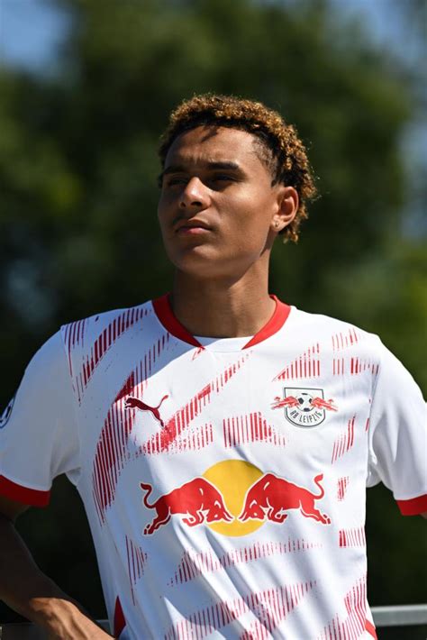 Rb Leipzig Officially Confirm Nusa Signing