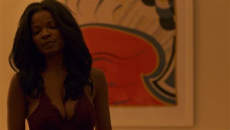 Keesha Sharp Nue Dans Larme Fatale