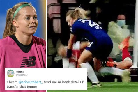 9 Hot Sexy Erin Cuthbert Bikini Pics