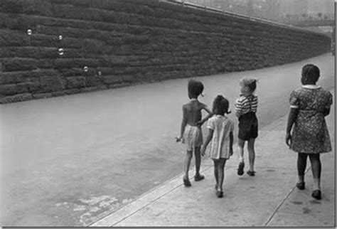 Oltre Il Muro Arte E Fotografia Helen Levitt Photographer
