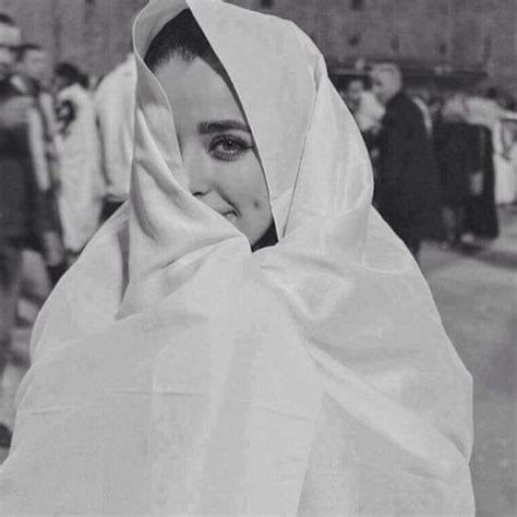 دونیای خەیاڵ