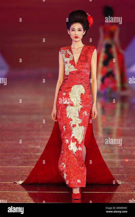 Guo Pei Wedding Dresses 60 Photos