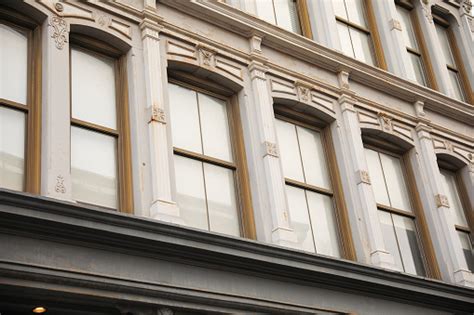 Edificios Modernos Con Grandes Ventanales Arquitectura De Edificios Residenciales Y Comerciales