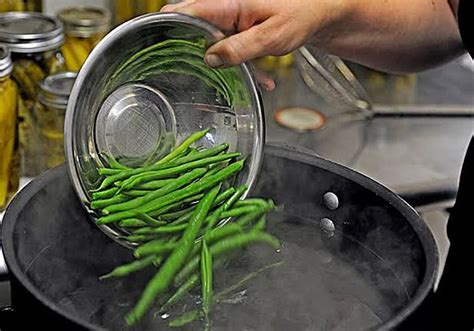 Blanching Method Shock Boiling Vegetables And Foods