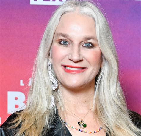 Ann Söderlund Och Berghagen Får Kritik För Betalt Samarbete Med Begravningsbyrå