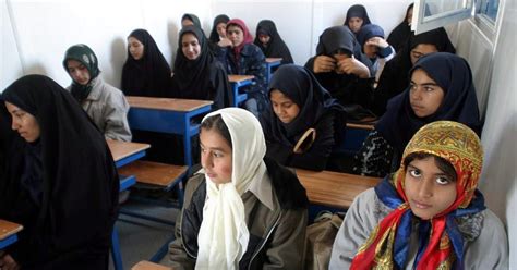 Iran To Extend Gender Segregation To School Textbooks