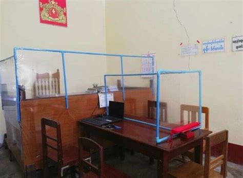 ရွှေဘိုတွင် မိုဘိုင်းလ်ဖုန်းအတွင်း Pdf နှင့် ဆက်သွယ်သော မက်ဆေ့ချ်တွေ့သည